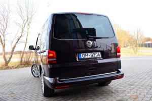 Violet Volkswagen Multivan 2013 in Riga, with an engine capacity of 2.00 L and mileage of 206 thousand km for 18790 €, photo 7 on AUTOMOTO.COM.LV