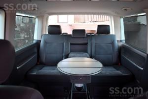 Violet Volkswagen Multivan 2013 in Riga, with an engine capacity of 2.00 L and mileage of 206 thousand km for 18790 €, photo 17 on AUTOMOTO.COM.LV