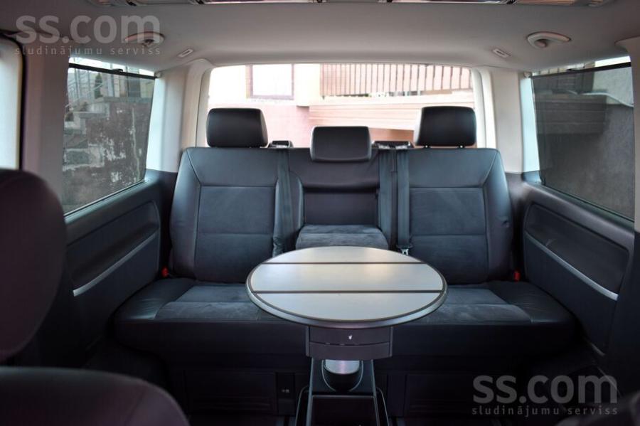 Violet Volkswagen Multivan 2013 in Riga, with an engine capacity of 2.00 L and mileage of 206 thousand km for 18790 €, photo 17 on AUTOMOTO.COM.LV