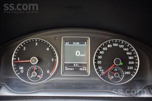 Violet Volkswagen Multivan 2013 in Riga, with an engine capacity of 2.00 L and mileage of 206 thousand km for 18790 €, photo 21 on AUTOMOTO.COM.LV