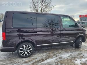 Violets Volkswagen Multivan 2015 Daugavpils, ar dzinēja tilpumu 2.00 L un nobraukumu 106 tūkst. km par 24500 €, foto 2 vietnē AUTOMOTO.COM.LV