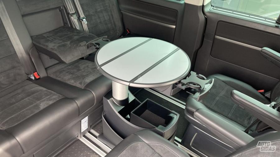Violets Volkswagen Multivan 2015 Marijampole, ar dzinēja tilpumu 2.00 L un nobraukumu 254 tūkst. km par 21490 €, foto 21 vietnē AUTOMOTO.COM.LV
