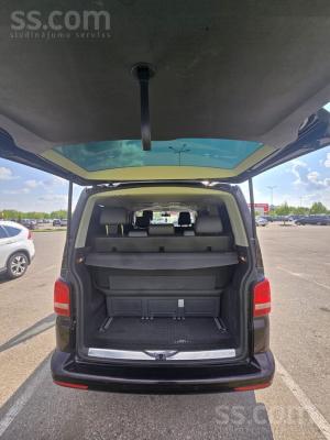 Violets Volkswagen Multivan 2015 Daugavpils, ar dzinēja tilpumu 2.00 L un nobraukumu 108 tūkst. km par 22500 €, foto 9 vietnē AUTOMOTO.COM.LV