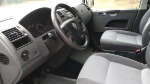Balts Volkswagen Multivan 2007 Varėna, ar dzinēja tilpumu 2.50 L un nobraukumu 278 tūkst. km par 7900 €, foto 11 vietnē AUTOMOTO.COM.LV