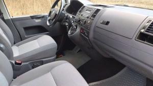 Balts Volkswagen Multivan 2007 Varėna, ar dzinēja tilpumu 2.50 L un nobraukumu 278 tūkst. km par 7900 €, foto 16 vietnē AUTOMOTO.COM.LV