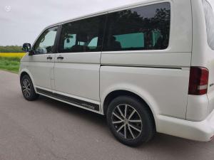 Balts Volkswagen Multivan 2014 Pasvalys, ar dzinēja tilpumu 1.97 L un nobraukumu 298 tūkst. km par 17000 €, foto 4 vietnē AUTOMOTO.COM.LV