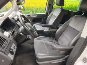 Balts Volkswagen Multivan 2014 Pasvalys, ar dzinēja tilpumu 1.97 L un nobraukumu 298 tūkst. km par 17000 €, foto 9 vietnē AUTOMOTO.COM.LV
