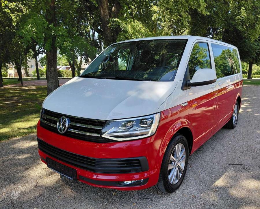 White Volkswagen Multivan 2016 in Vilkaviskis, with an engine capacity of 2.00 L and mileage of 210 thousand km for 22600 €, photo 16 on AUTOMOTO.COM.LV