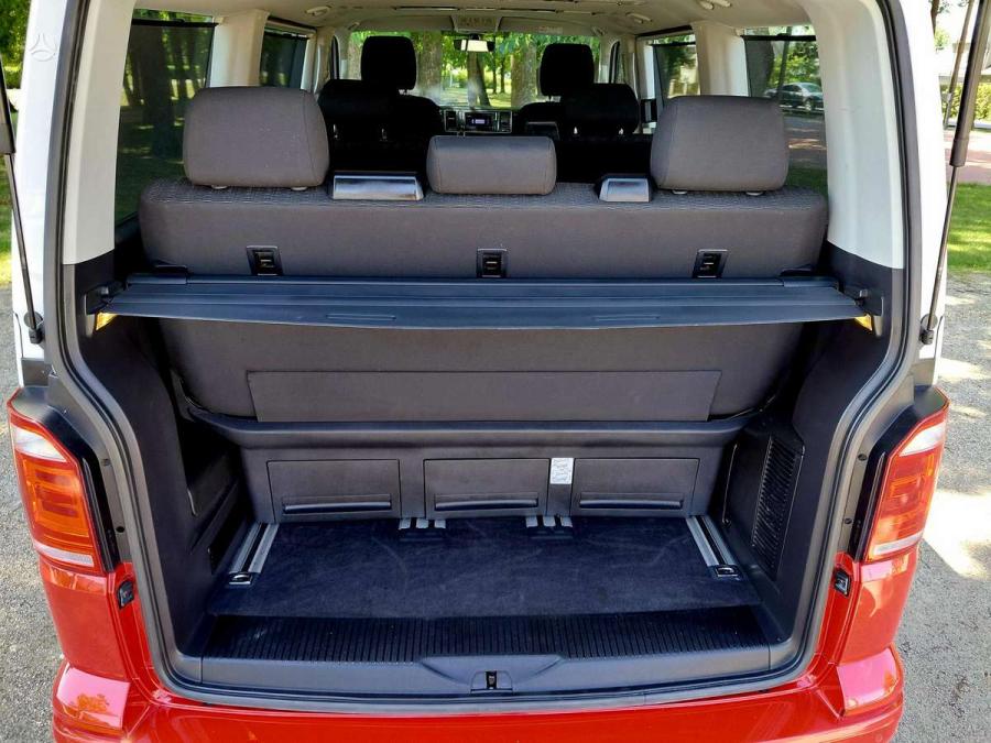 White Volkswagen Multivan 2016 in Vilkaviskis, with an engine capacity of 2.00 L and mileage of 210 thousand km for 22600 €, photo 41 on AUTOMOTO.COM.LV