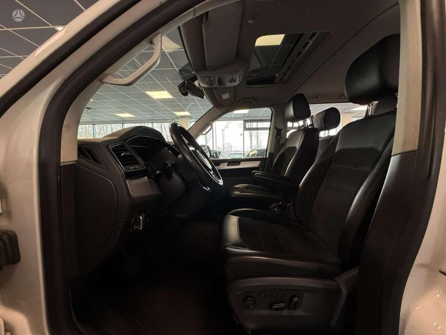 Balts Volkswagen Multivan 2017 Klaipėda, ar dzinēja tilpumu 2.00 L un nobraukumu 174 tūkst. km par 31500 €, foto 16 vietnē AUTOMOTO.COM.LV