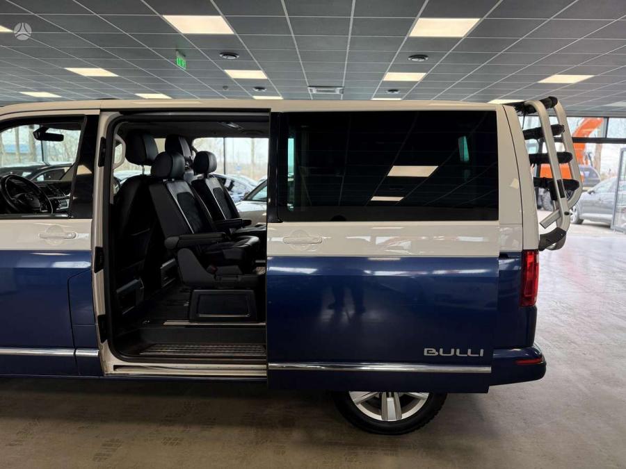 Balts Volkswagen Multivan 2017 Klaipėda, ar dzinēja tilpumu 2.00 L un nobraukumu 174 tūkst. km par 31500 €, foto 26 vietnē AUTOMOTO.COM.LV