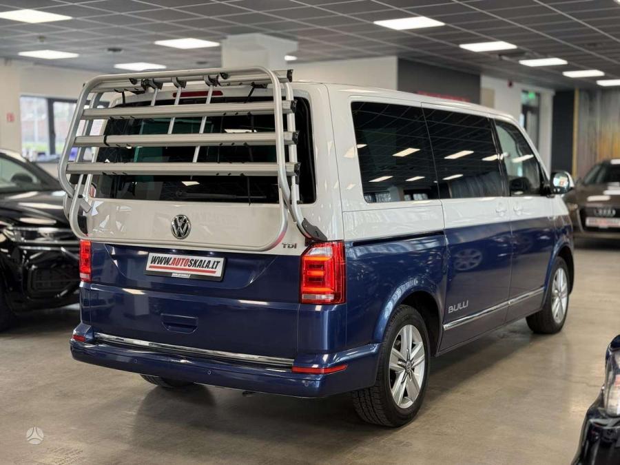 Balts Volkswagen Multivan 2017 Klaipėda, ar dzinēja tilpumu 2.00 L un nobraukumu 174 tūkst. km par 31500 €, foto 38 vietnē AUTOMOTO.COM.LV