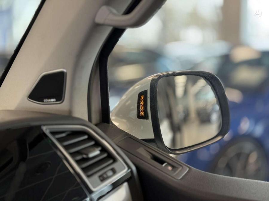 Balts Volkswagen Multivan 2017 Klaipėda, ar dzinēja tilpumu 2.00 L un nobraukumu 174 tūkst. km par 30900 €, foto 15 vietnē AUTOMOTO.COM.LV