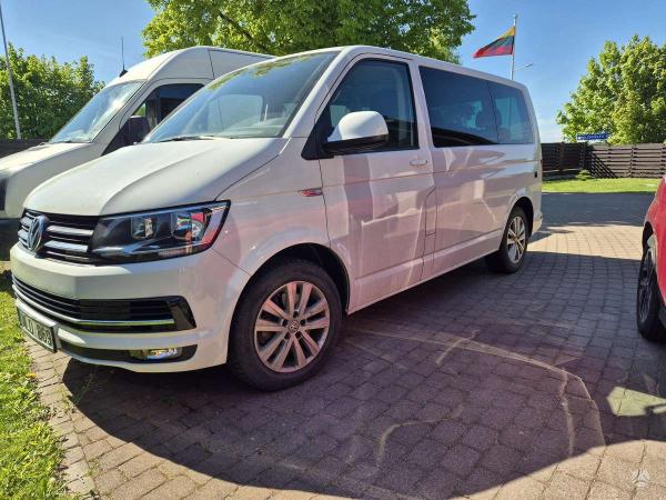 Balts Volkswagen Multivan 2018 Klaipėda, ar dzinēja tilpumu 1.97 L un nobraukumu 377 tūkst. km par 19900 €, foto  vietnē AUTOMOTO.COM.LV