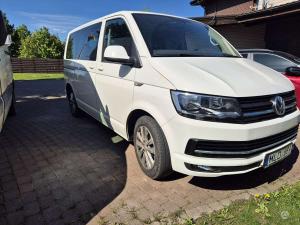 Balts Volkswagen Multivan 2018 Klaipėda, ar dzinēja tilpumu 1.97 L un nobraukumu 377 tūkst. km par 19900 €, foto 3 vietnē AUTOMOTO.COM.LV
