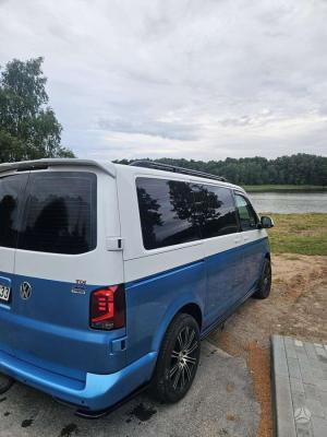 White Volkswagen Multivan 2021 in Kaisiadorys, with an engine capacity of 2.00 L and mileage of 190 thousand km for 27500 €, photo 5 on AUTOMOTO.COM.LV