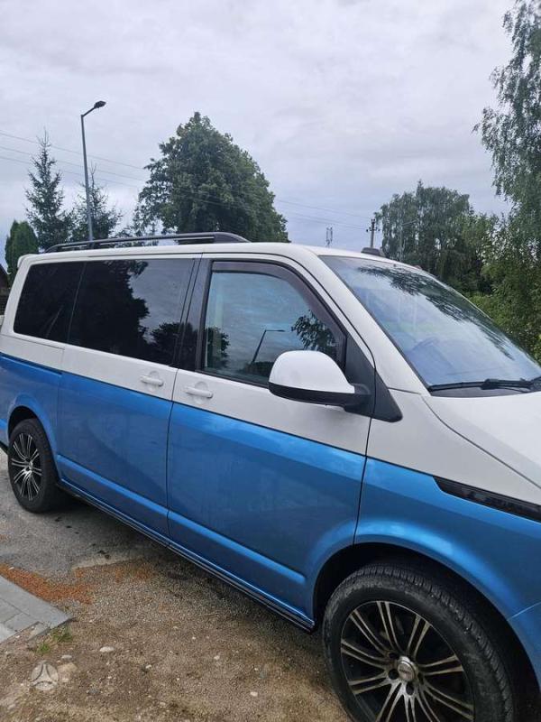 White Volkswagen Multivan 2021 in Kaisiadorys, with an engine capacity of 2.00 L and mileage of 190 thousand km for 27500 €, photo 9 on AUTOMOTO.COM.LV