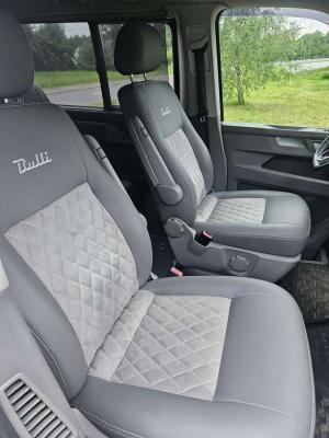 White Volkswagen Multivan 2021 in Kaisiadorys, with an engine capacity of 2.00 L and mileage of 190 thousand km for 27500 €, photo 13 on AUTOMOTO.COM.LV