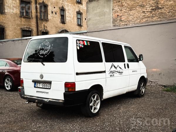 Balts Volkswagen Multivan 1993 Rīga, ar dzinēja tilpumu 1.90 L un nobraukumu 565 tūkst. km par 2500 €, foto 4 vietnē AUTOMOTO.COM.LV