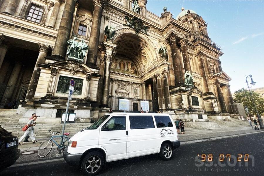 Balts Volkswagen Multivan 1993 Rīga, ar dzinēja tilpumu 1.90 L un nobraukumu 565 tūkst. km par 2500 €, foto 14 vietnē AUTOMOTO.COM.LV
