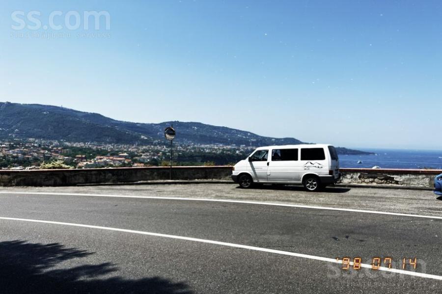 Balts Volkswagen Multivan 1993 Rīga, ar dzinēja tilpumu 1.90 L un nobraukumu 565 tūkst. km par 2500 €, foto 17 vietnē AUTOMOTO.COM.LV