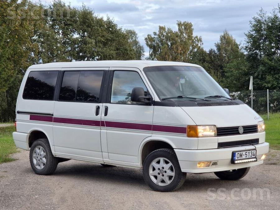 Balts Volkswagen Multivan 1994 Preiļi, ar dzinēja tilpumu 2.40 L un nobraukumu 0 tūkst. km par 4100 €, foto 3 vietnē AUTOMOTO.COM.LV