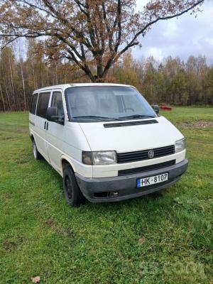 Белый Фольксваген Мультиван 1995 в Айзкраукле, объемом двигателя 1.90 л и пробегом 540 тыс. км за 2700 €, фото  на AUTOMOTO.COM.LV