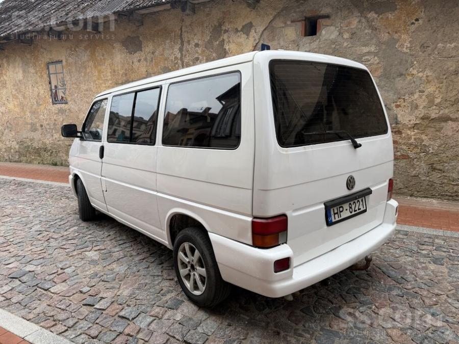 Белый Фольксваген Мультиван 1996 в Цесис, объемом двигателя 1.90 л и пробегом 546 тыс. км за 2890 €, фото 5 на AUTOMOTO.COM.LV