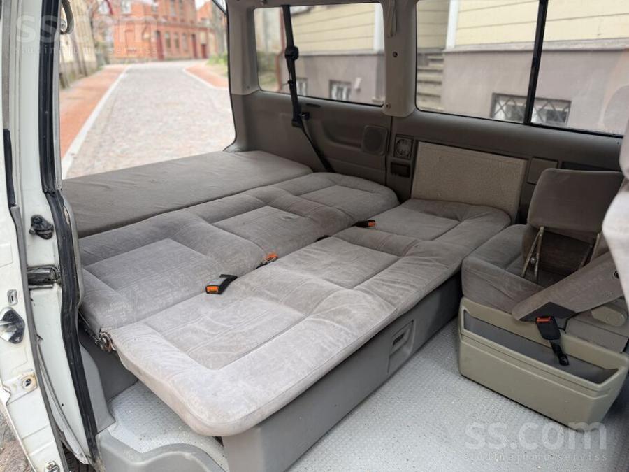 Белый Фольксваген Мультиван 1996 в Цесис, объемом двигателя 1.90 л и пробегом 546 тыс. км за 2890 €, фото 13 на AUTOMOTO.COM.LV