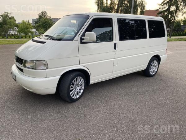 Balts Volkswagen Multivan 1997 Ludza, ar dzinēja tilpumu 2.50 L un nobraukumu 0 tūkst. km par 5500 €, foto 8 vietnē AUTOMOTO.COM.LV