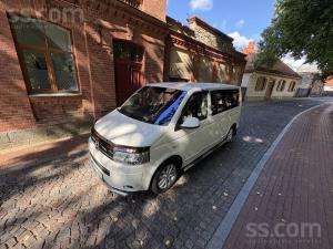 Balts Volkswagen Multivan 2011 Cēsis, ar dzinēja tilpumu 2.00 L un nobraukumu 0 tūkst. km par 17250 €, foto  vietnē AUTOMOTO.COM.LV