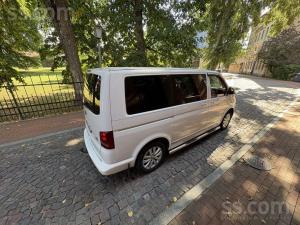 Balts Volkswagen Multivan 2011 Cēsis, ar dzinēja tilpumu 2.00 L un nobraukumu 0 tūkst. km par 17250 €, foto 3 vietnē AUTOMOTO.COM.LV
