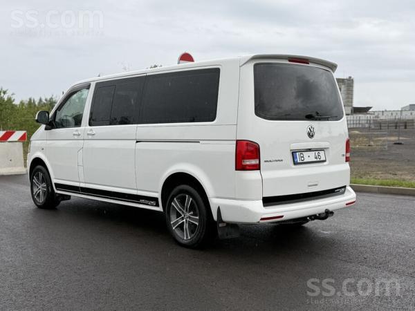White Volkswagen Multivan 2013 in Liepaja, with an engine capacity of 2.00 L and mileage of 361 thousand km for 19900 €, photo 2 on AUTOMOTO.COM.LV