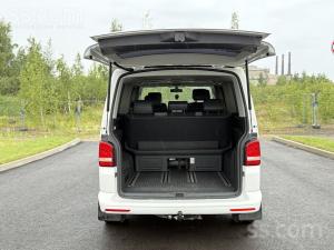 Balts Volkswagen Multivan 2013 Liepāja, ar dzinēja tilpumu 2.00 L un nobraukumu 361 tūkst. km par 19900 €, foto 10 vietnē AUTOMOTO.COM.LV