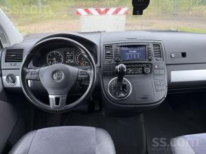Balts Volkswagen Multivan 2013 Liepāja, ar dzinēja tilpumu 2.00 L un nobraukumu 361 tūkst. km par 19900 €, foto 11 vietnē AUTOMOTO.COM.LV