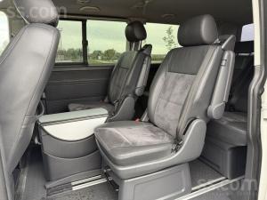 Balts Volkswagen Multivan 2013 Liepāja, ar dzinēja tilpumu 2.00 L un nobraukumu 361 tūkst. km par 19900 €, foto 14 vietnē AUTOMOTO.COM.LV