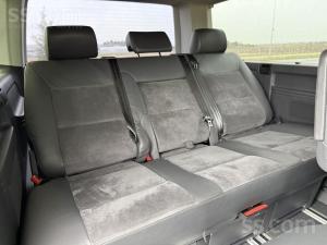 Balts Volkswagen Multivan 2013 Liepāja, ar dzinēja tilpumu 2.00 L un nobraukumu 361 tūkst. km par 19900 €, foto 16 vietnē AUTOMOTO.COM.LV