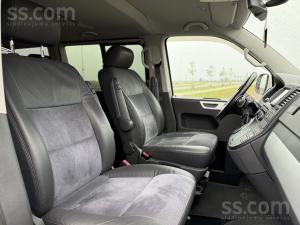 Balts Volkswagen Multivan 2013 Liepāja, ar dzinēja tilpumu 2.00 L un nobraukumu 361 tūkst. km par 19900 €, foto 18 vietnē AUTOMOTO.COM.LV