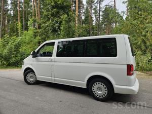 Balts Volkswagen Multivan 2014 Rīga, ar dzinēja tilpumu 2.00 L un nobraukumu 269 tūkst. km par 13850 €, foto 14 vietnē AUTOMOTO.COM.LV