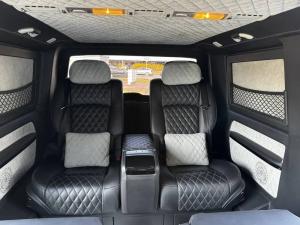 White Volkswagen Multivan 2015 in Riga, with an engine capacity of 2.00 L and mileage of 210 thousand km for 19500 €, photo 15 on AUTOMOTO.COM.LV