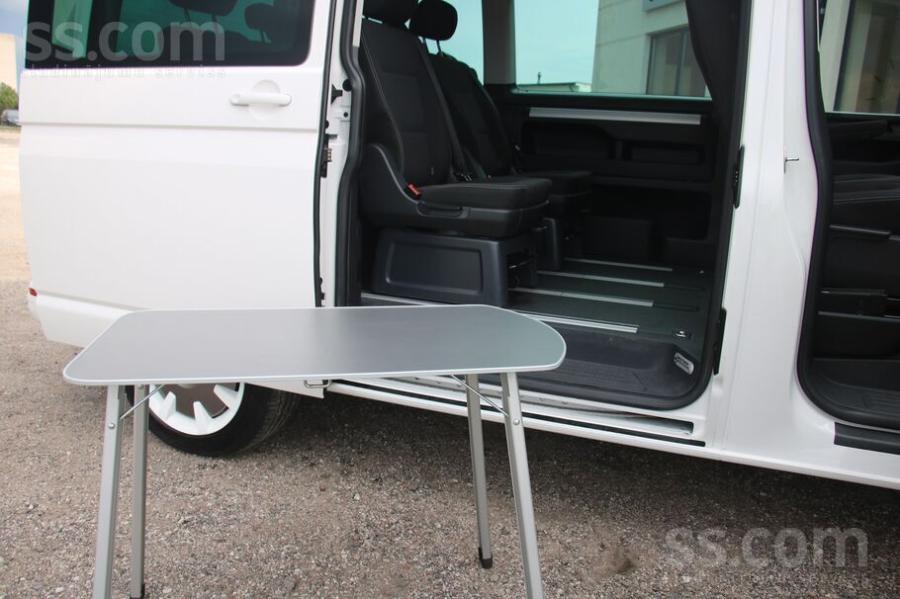 White Volkswagen Multivan 2016 in Tukums, with an engine capacity of 2.00 L and mileage of 243 thousand km for 19568 €, photo 14 on AUTOMOTO.COM.LV
