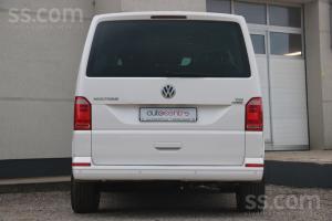 White Volkswagen Multivan 2016 in Tukums, with an engine capacity of 2.00 L and mileage of 243 thousand km for 19568 €, photo 29 on AUTOMOTO.COM.LV