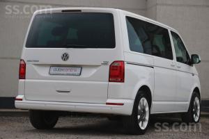 White Volkswagen Multivan 2016 in Tukums, with an engine capacity of 2.00 L and mileage of 243 thousand km for 19568 €, photo 30 on AUTOMOTO.COM.LV