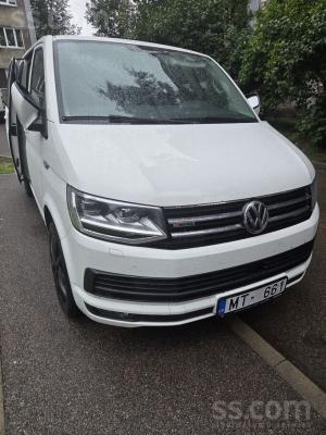 White Volkswagen Multivan 2018 in Riga, with an engine capacity of 2.00 L and mileage of 216 thousand km for 27000 €, photo  on AUTOMOTO.COM.LV