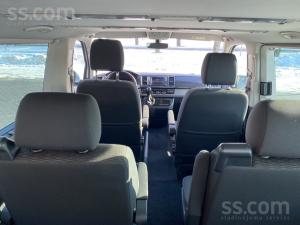 Balts Volkswagen Multivan 2019 Rīga, ar dzinēja tilpumu 2.00 L un nobraukumu 131 tūkst. km par 36900 €, foto 24 vietnē AUTOMOTO.COM.LV