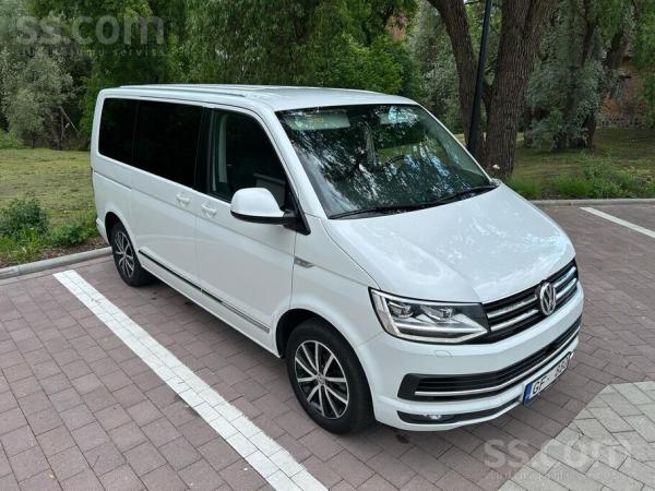 Balts Volkswagen Multivan 2019 Valmiera, ar dzinēja tilpumu 2.00 L un nobraukumu 190 tūkst. km par 29645 €, foto 5 vietnē AUTOMOTO.COM.LV