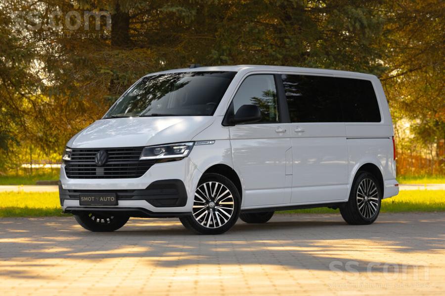 White Volkswagen Multivan 2021 in Jelgava, with an engine capacity of 2.00 L and mileage of 240 thousand km for 33500 €, photo 5 on AUTOMOTO.COM.LV