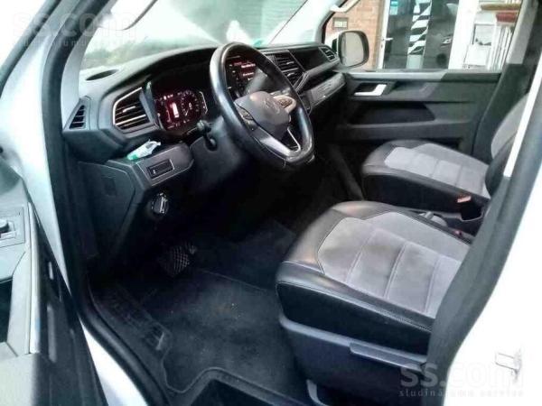Balts Volkswagen Multivan 2021 Rīga, ar dzinēja tilpumu 2.00 L un nobraukumu 65 tūkst. km par 45900 €, foto 7 vietnē AUTOMOTO.COM.LV