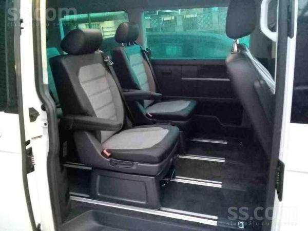 Balts Volkswagen Multivan 2021 Rīga, ar dzinēja tilpumu 2.00 L un nobraukumu 65 tūkst. km par 45900 €, foto 8 vietnē AUTOMOTO.COM.LV