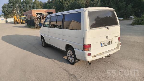 Белый Фольксваген Мультиван 1994 в Рига, объемом двигателя 1.90 л и пробегом 460 тыс. км за 1800 €, фото 2 на AUTOMOTO.COM.LV
